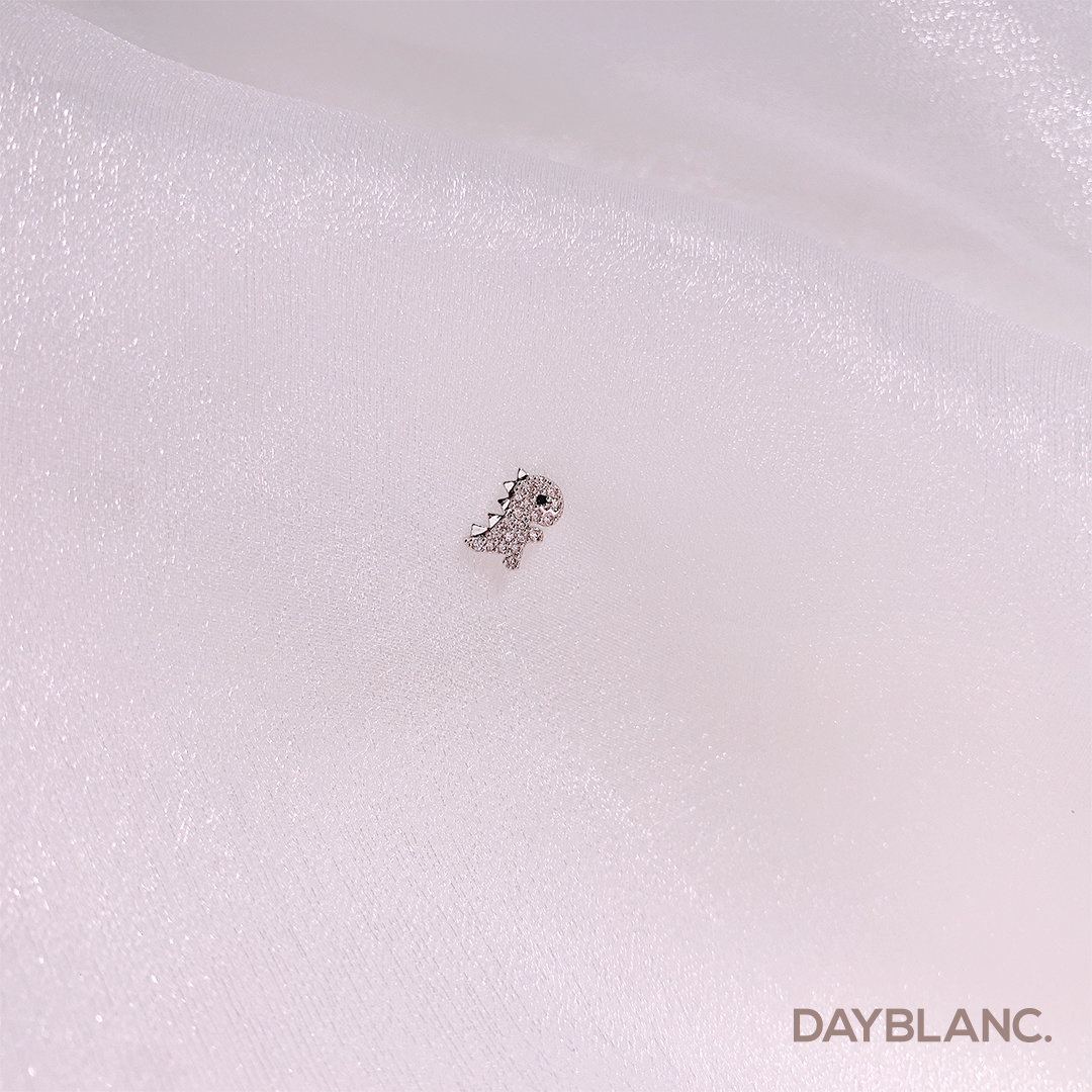 Tiny Roar (0.8mm | Piercing) – DAYBLANC
